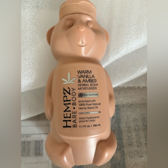 Hempz | Skincare | Nwt Msrp 2 Limited Edition Hempz Bear | Poshmark